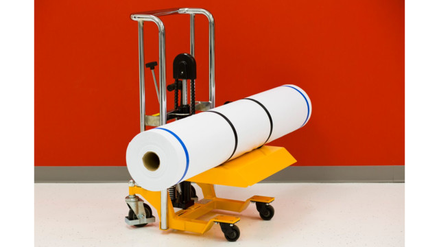 Foster introduces lifer to handle heavy media rolls - SignNews